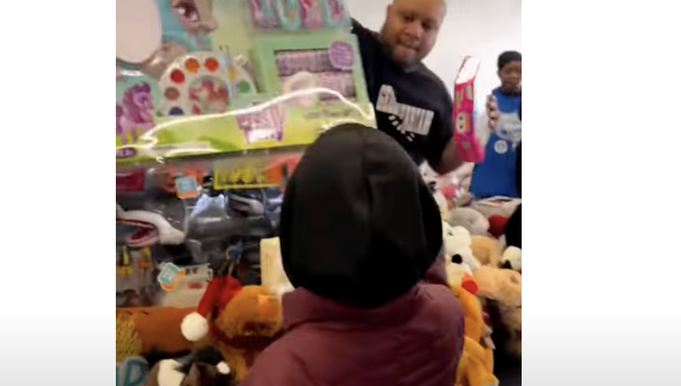 Christmas Recap with PAYUSA and Georgia Spartans Hope For The Holidays ...